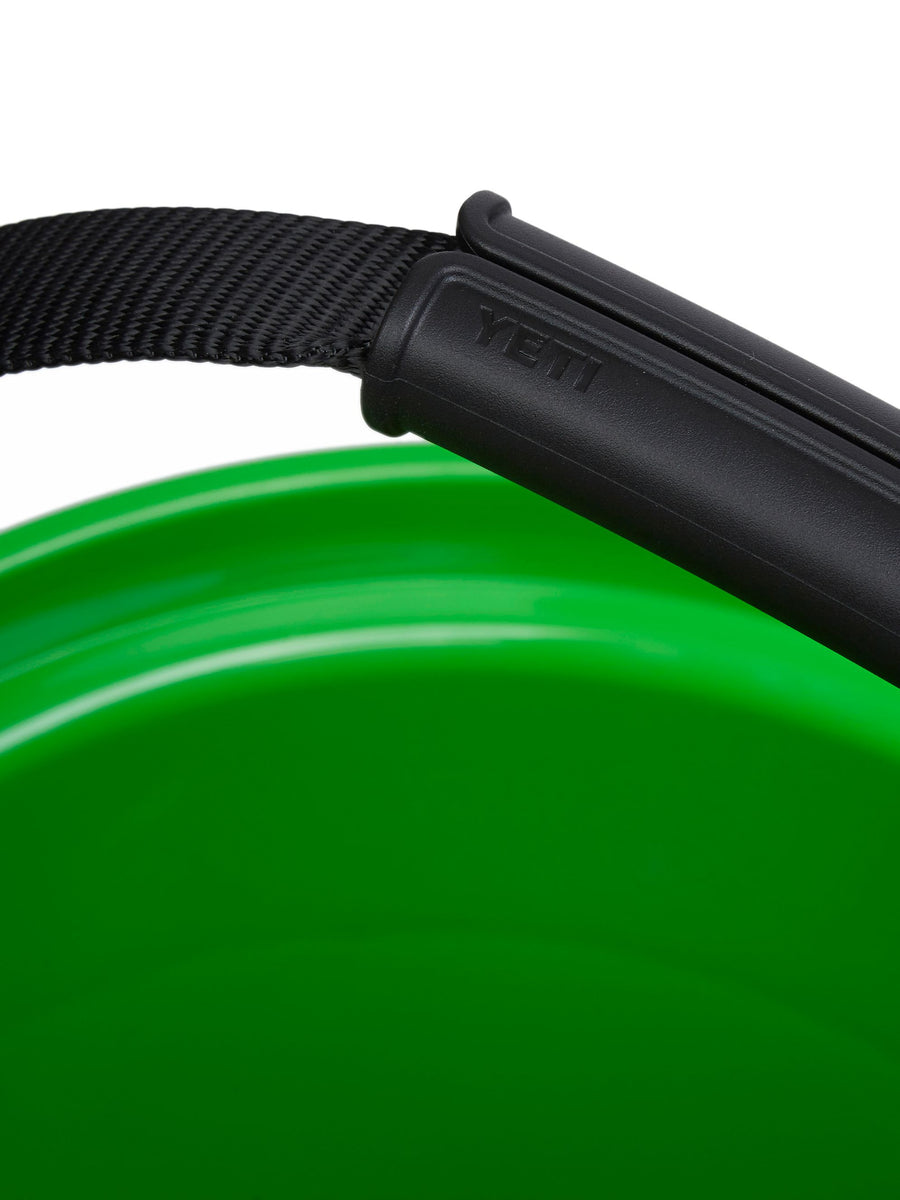 YETI - LOADOUT BUCKET - Limited Canopy Green – Resort Sportswear